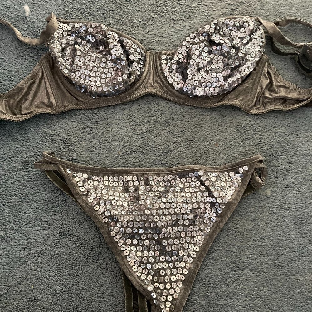 Rare Victoria's Secret Sexy Sequins Bra And Bottom Se… - Gem